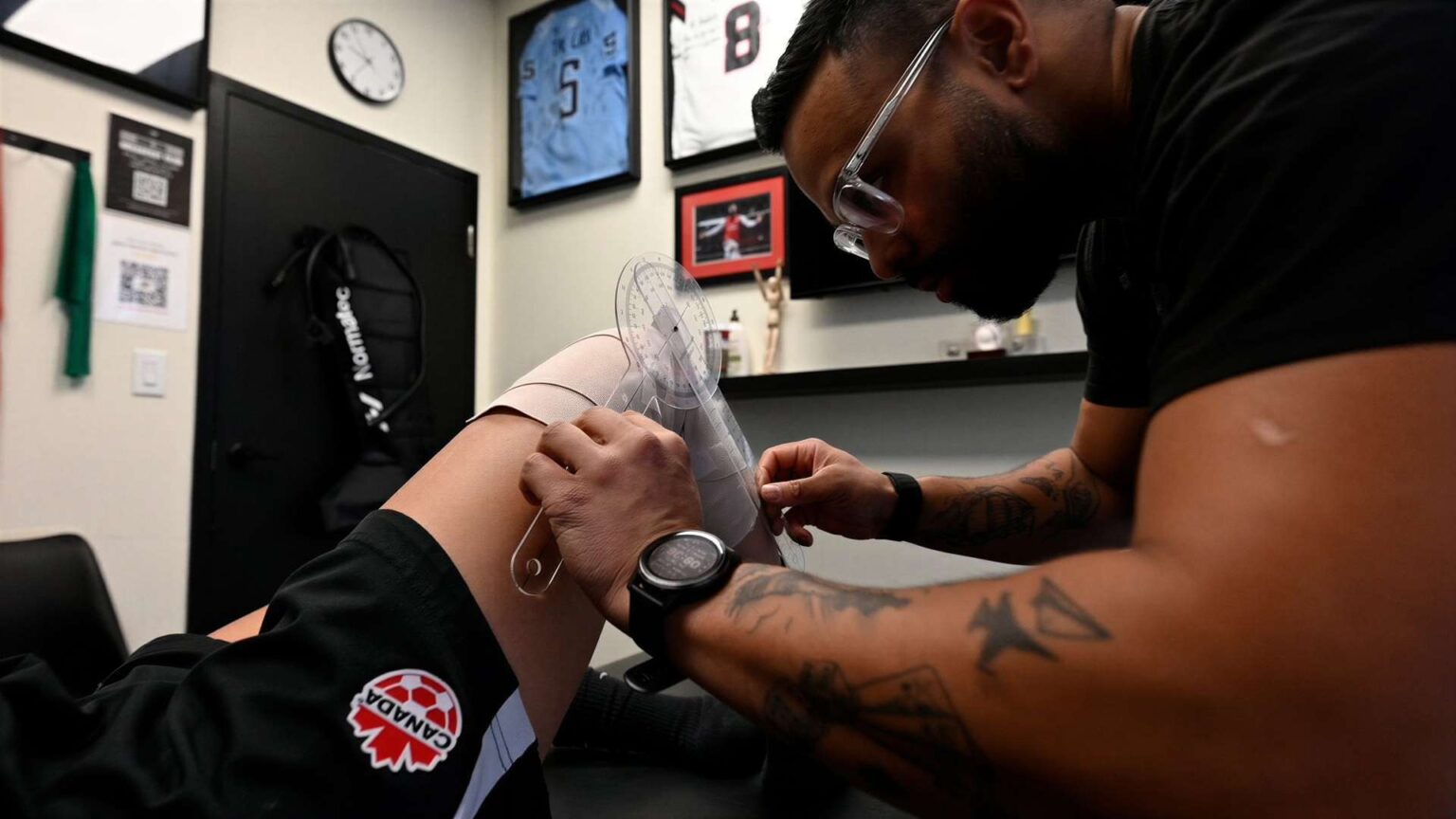 ACL Reconstruction Rehabilitation & Return-to-Sport Program - The Lab ...